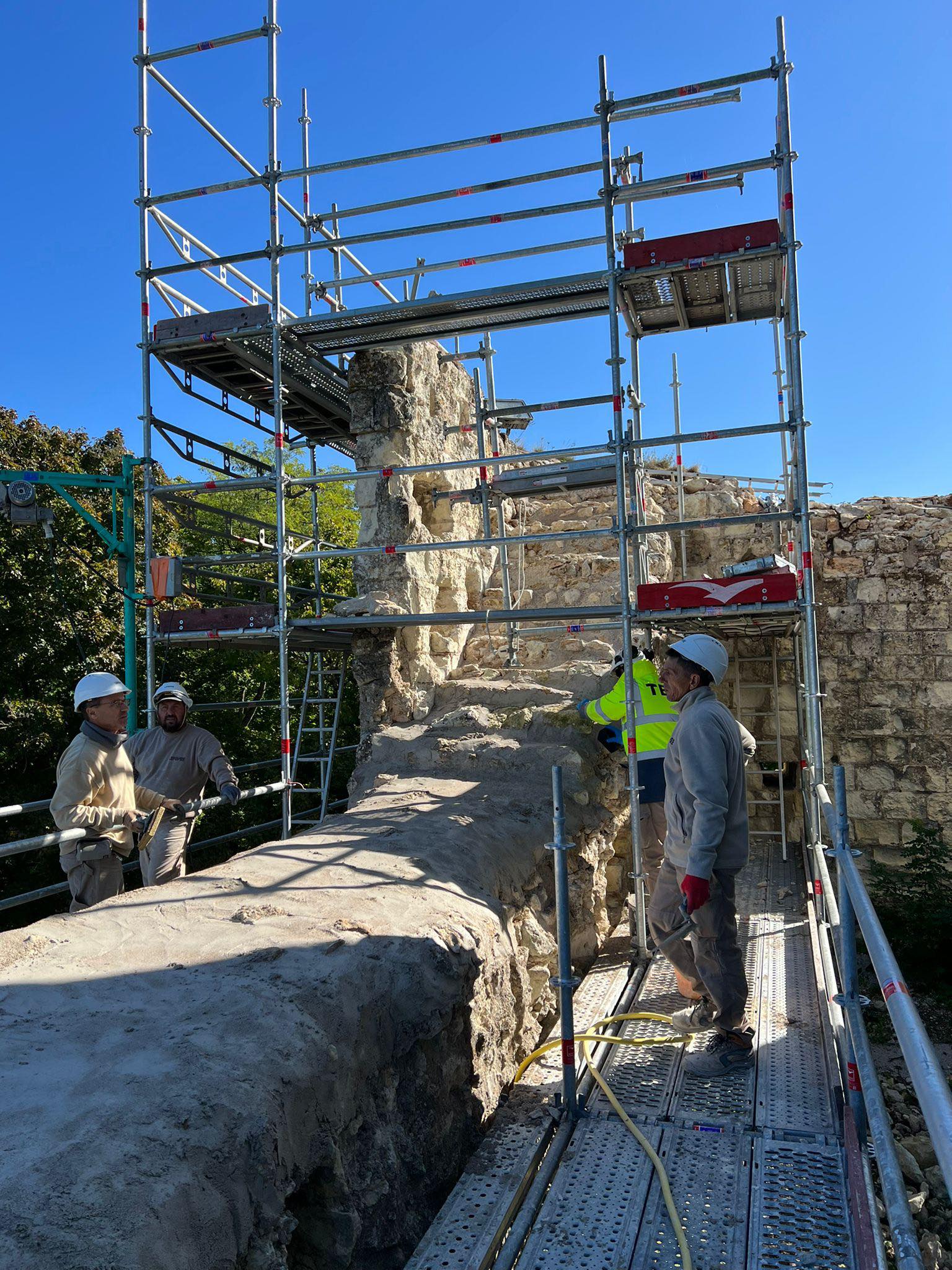 Carnet de bord : Avancement des travaux de la Forteresse - Montrichard ...